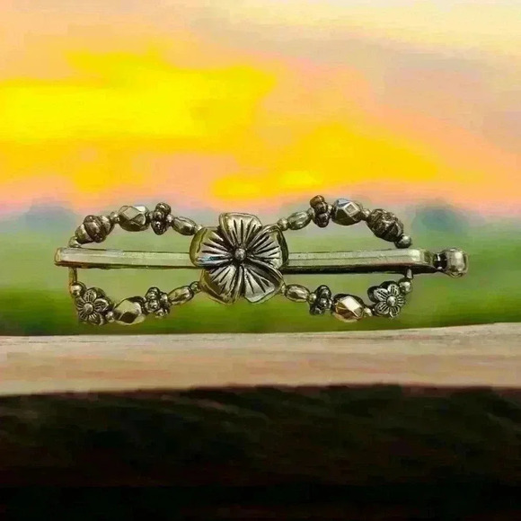Lilla Rose | Accessories | Lilla Rose Flexi Clip Hair Barrette | Poshmark
